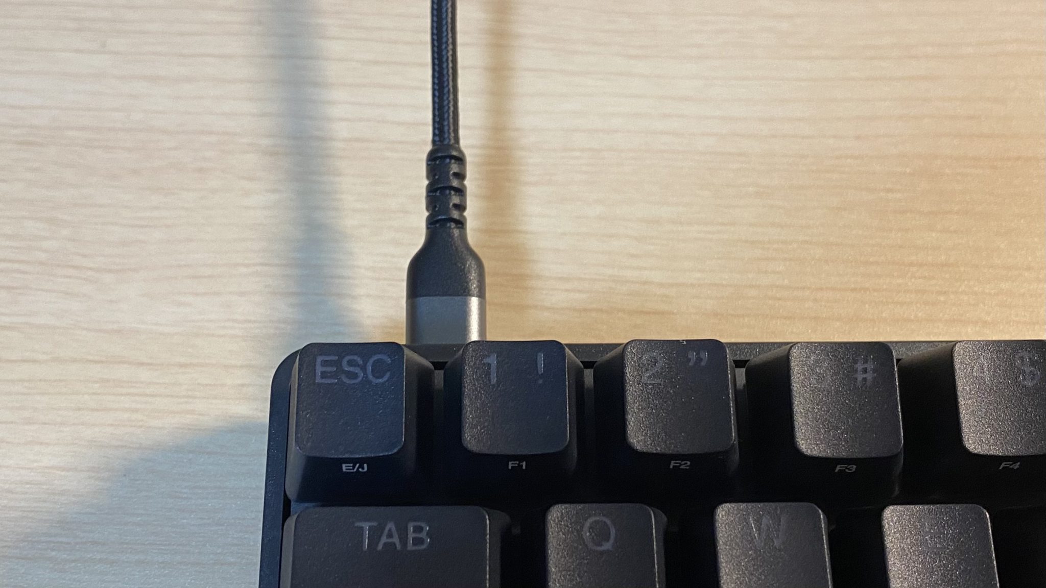 『SteelSeries APEX PRO MINI』レビュー！多くの人が待ち望んだRapid Triggerが遂に実装！ - eスポーツニュースジャパン 「eスポ」