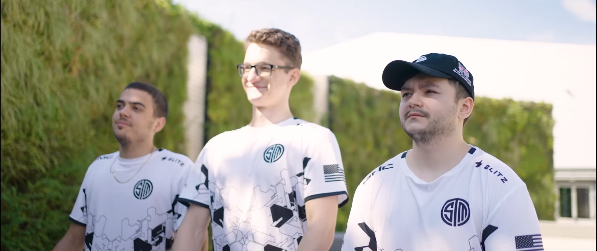 【おすすめ動画】ALGS Year3で逆転優勝を成し遂げたTSMの勇姿に迫る「How We Became The Apex World ...